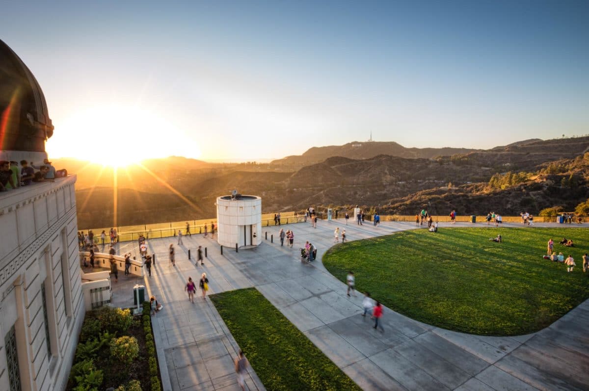 Sunset on Top of Griffith Observatory (Photos)