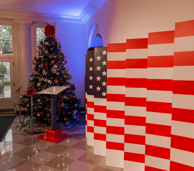 Photos from the Holiday White House Tour