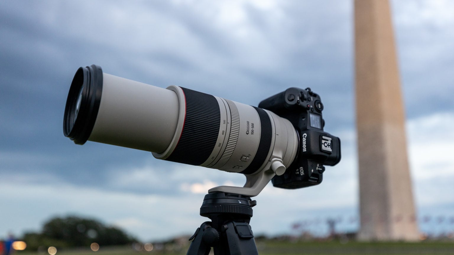 What is a Canon RF Lens? (Overview for Beginners)