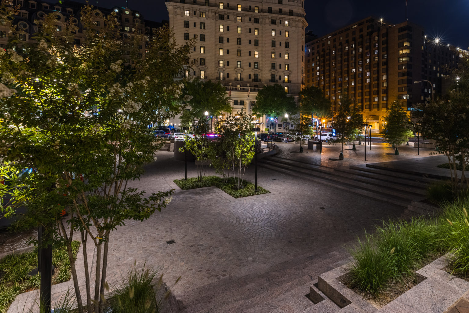 Visiting Pershing Park & WWI Memorial in Washington DC (Photos)