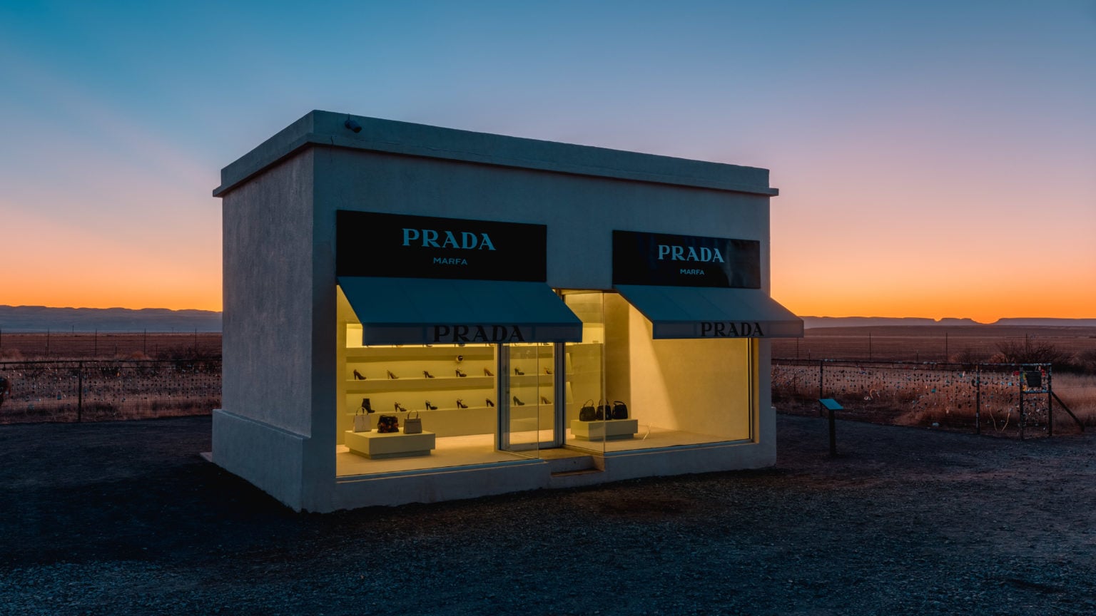 Visiting Prada Marfa in Texas (History, Photos, Travel Guide)