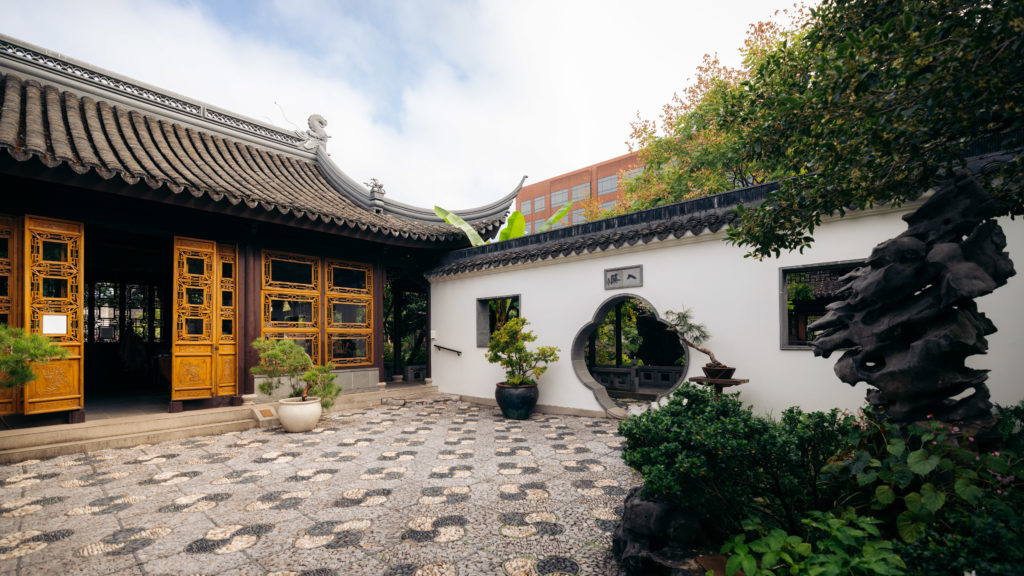 Exploring the Lan Su Chinese Garden in Portland, Oregon