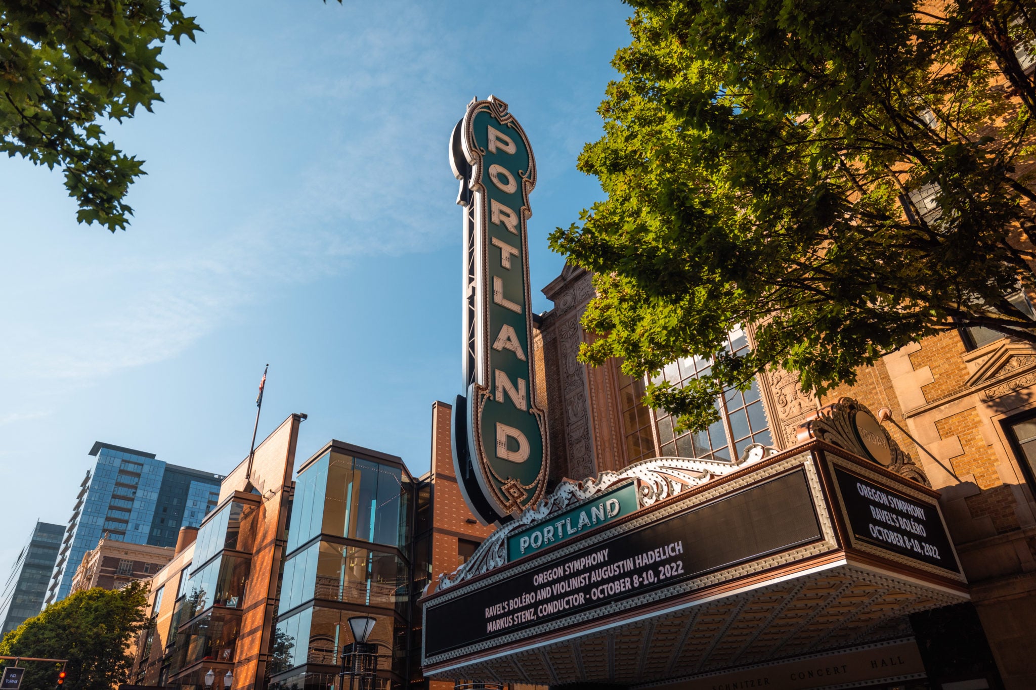 Best Places to Take Pictures in Portland, Oregon (Photo Guide)