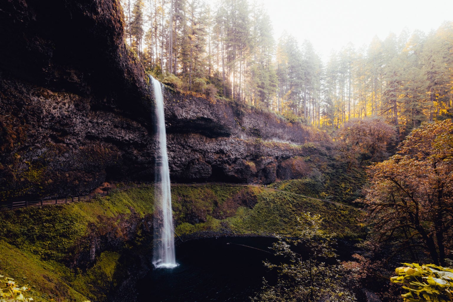 14 Best Places to Photograph in Oregon (Travel Guide)