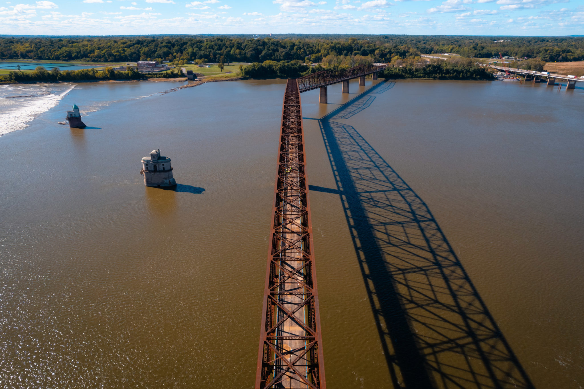 Visiting the Old Chain of Rocks Bridge (Pictures)